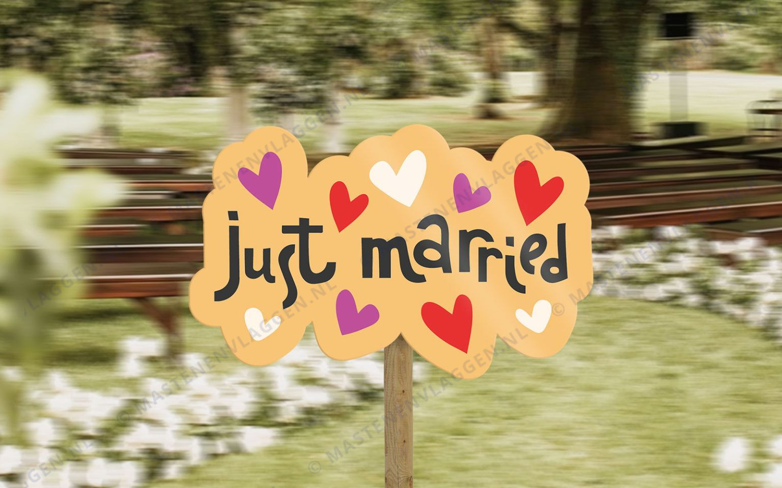 Pas getrouwd? Zeg het met een tuinbord! | Bij MastenenVlaggen.nl
